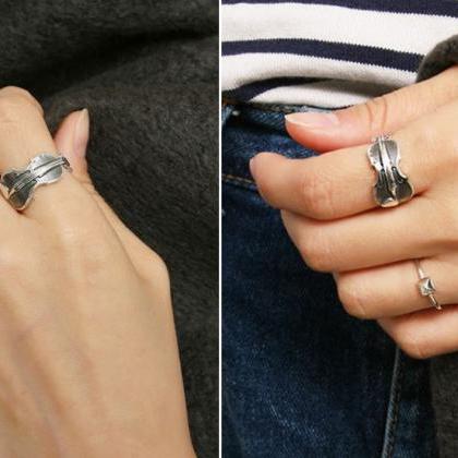 925 Sterling Silver Sideways Violin Ring on Luulla