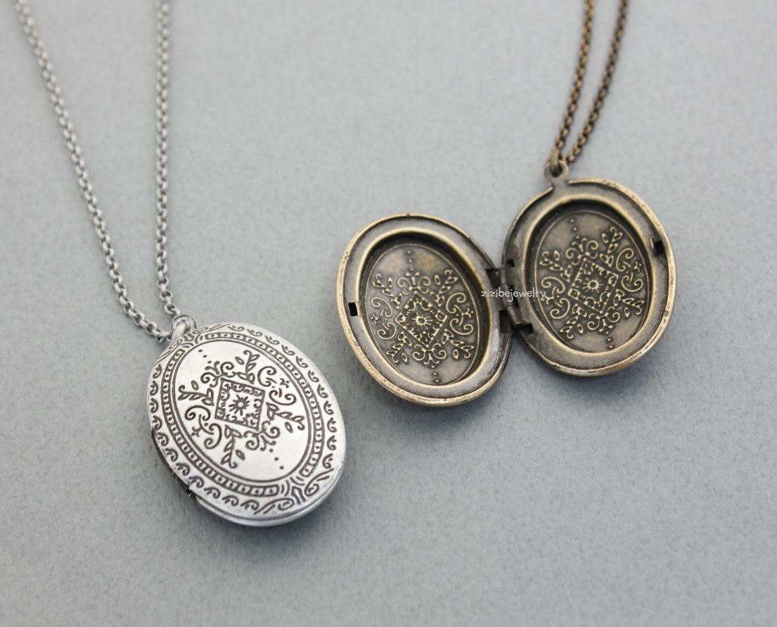 Antique Style Oval Locket Necklace, N0309S on Luulla