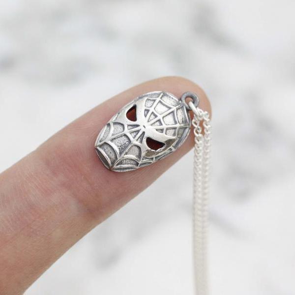 925 Sterling Silver Spiderman Mask Pendant Necklace on Luulla